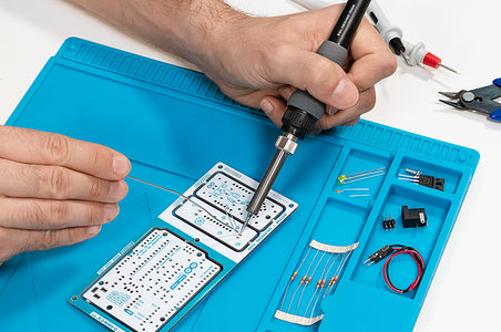 Arduino Make Your UNO Kit – Build Your Own Arduino & Synthesizer — Arduino Official Store