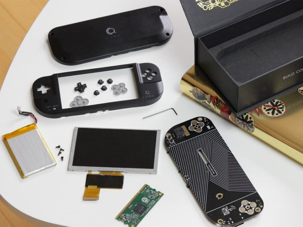 LYRA | Handheld Game Console (Ready-To-Go) — Arduino Official Store